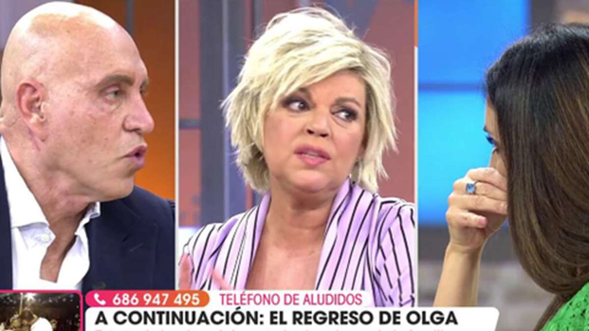 Isabel Rábago y Terelu llorando tras un comentario sobre la enfermedad ...