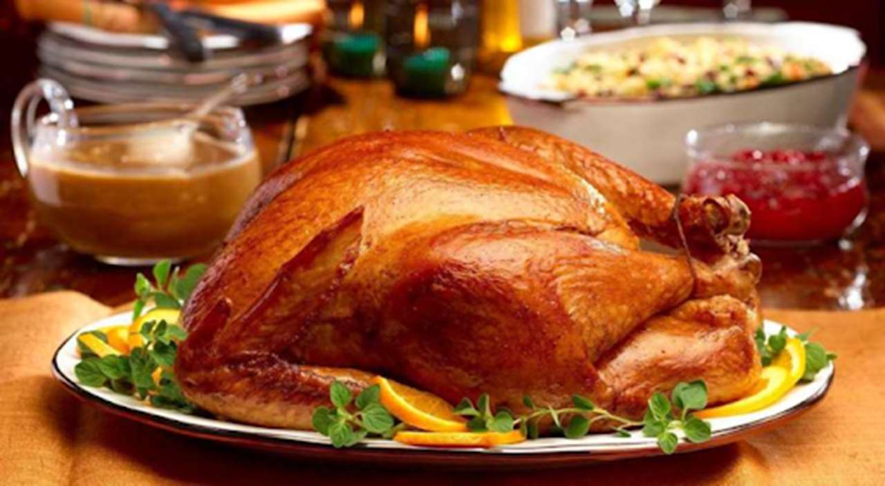 ¿Cómo cocinar el pavo relleno y el escabeche de pavo?