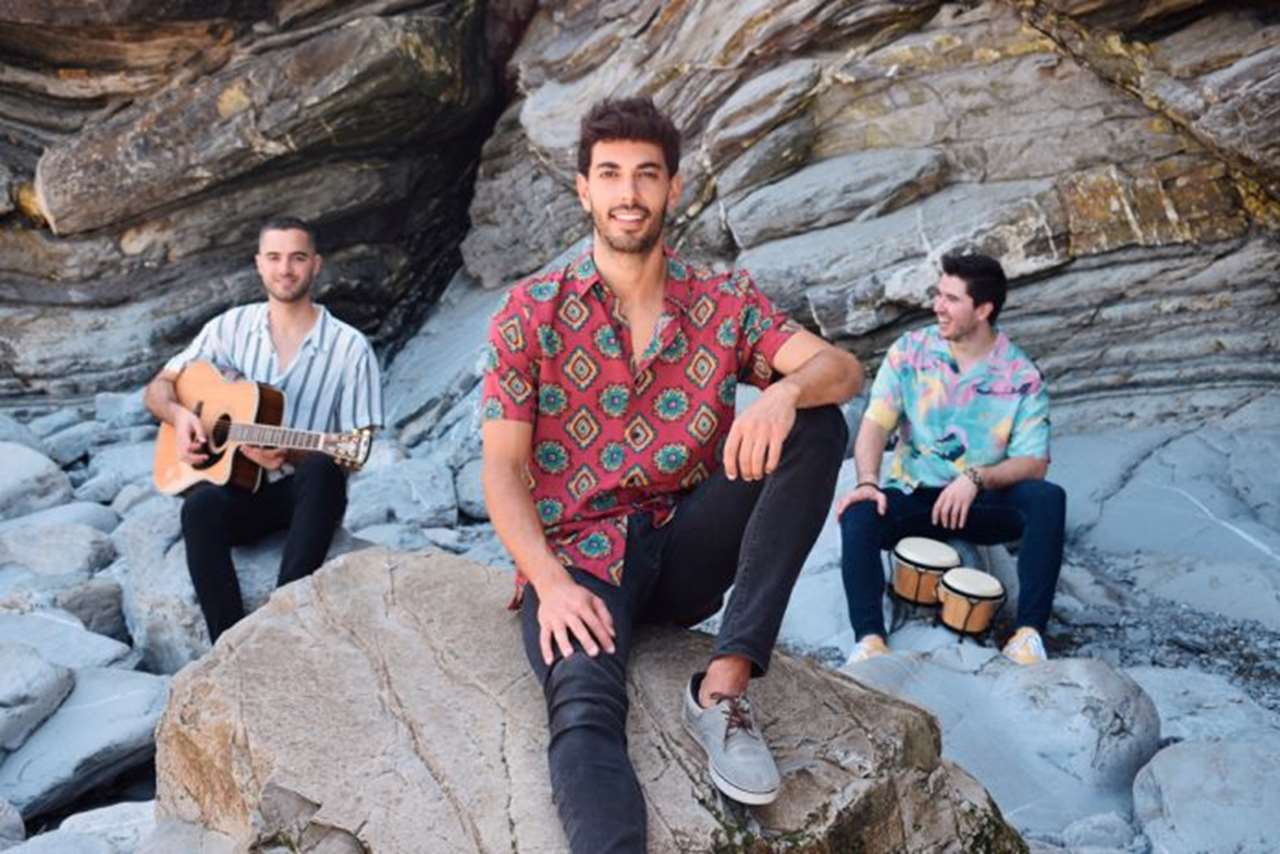 Conjuro, lo nuevo del grupo Cliché